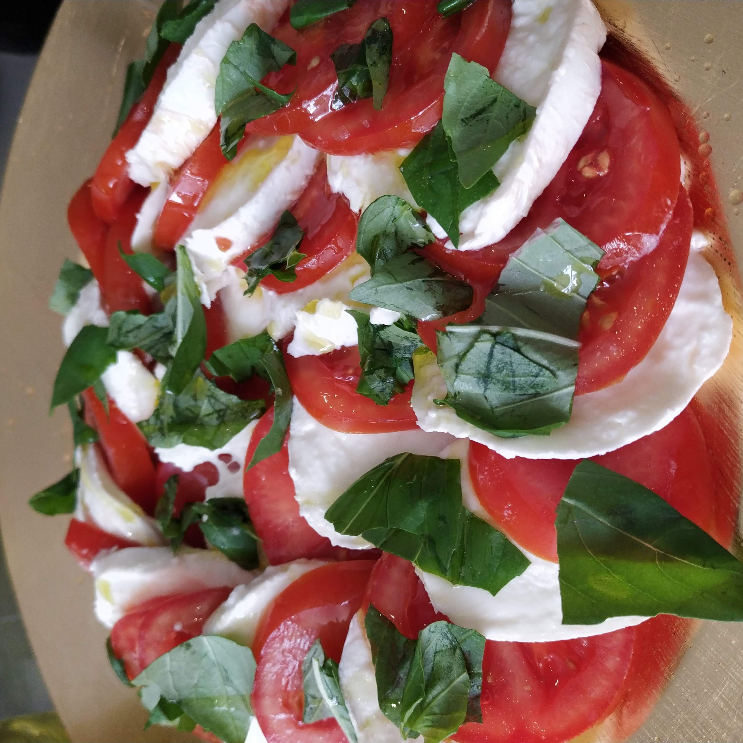 Basil Marinated Tomato And Buffalo Mozzarella Salad Recipe - yhangry