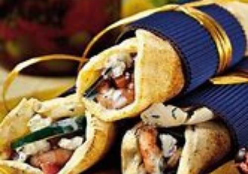 Spicy Prawn Gyros With Tzatziki Recipe - yhangry