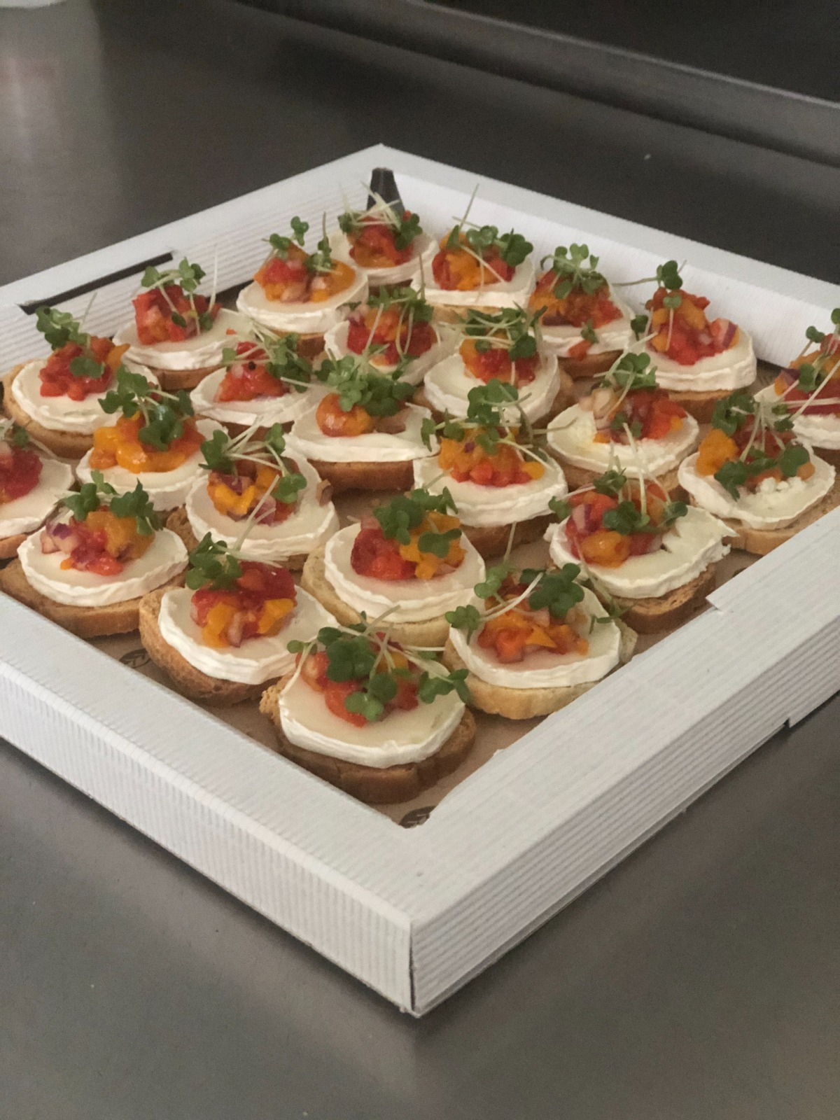 Mini Bruschetta With Red And Yellow Pepper Recipe - yhangry